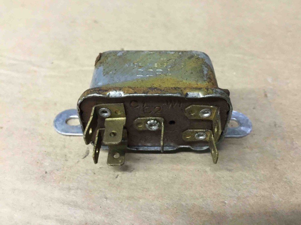 Lucas 22RA STARTER RELAY 33397A 12V Jaguar XKE Series 3 Triumph ...