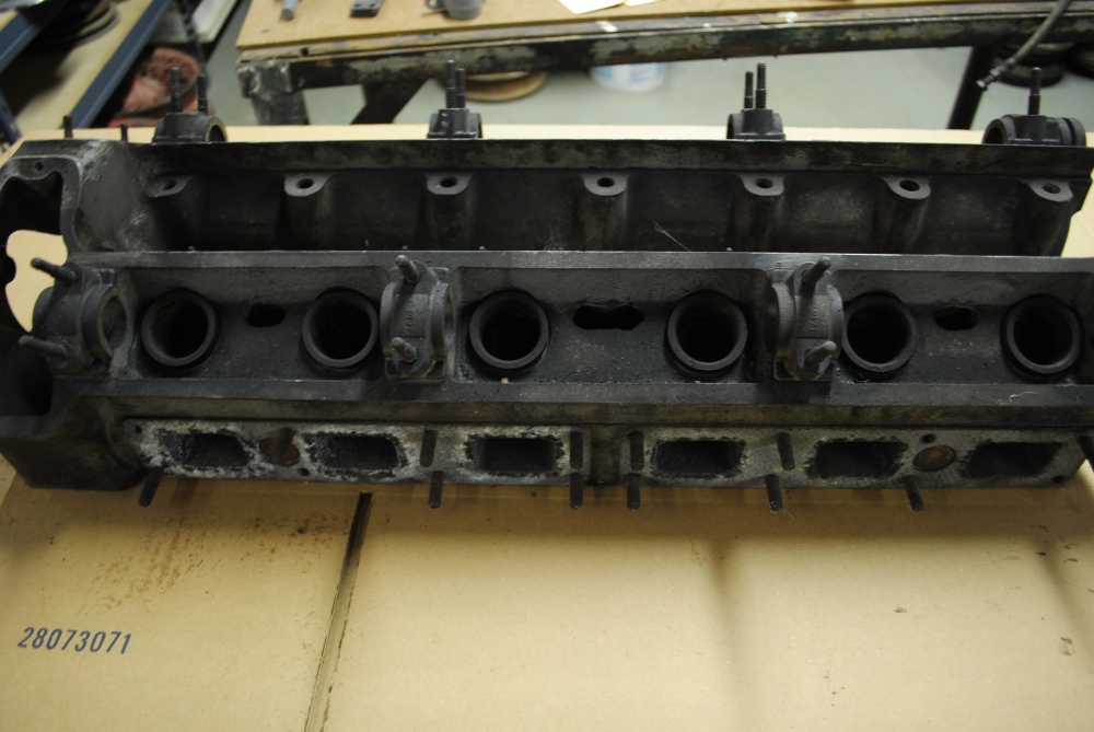 JAGUAR CYLINDER HEAD NO STAMP VINTAGE MOTOR ENGINE - For Sale, Seattle WA