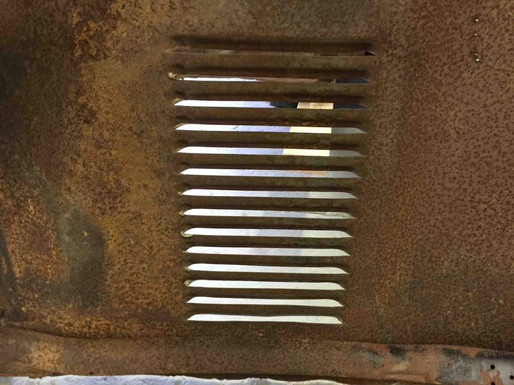 Jaguar E Type Roadster Tub and Bonnet with 4.2 L Engine and Moss ...