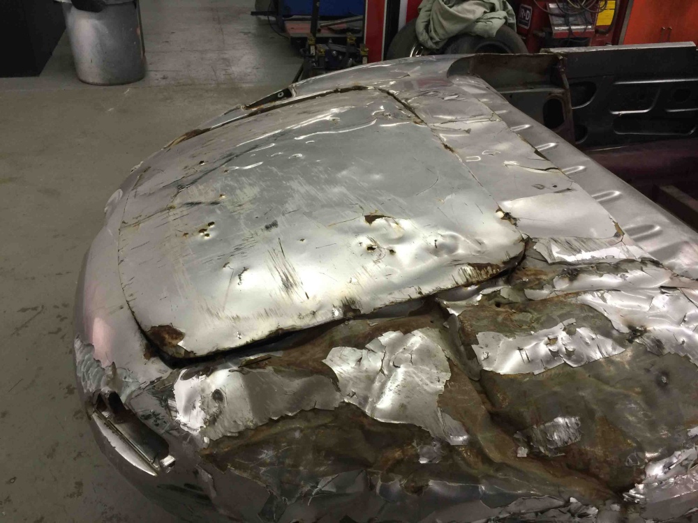 Jaguar E Type Roadster Tub and Bonnet with 4.2 L Engine and Moss ...