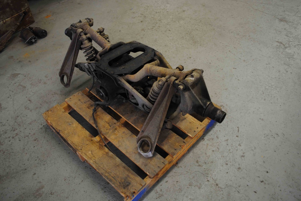JAGUAR XKE IRS E-TYPE REAR DIFFERENTIAL 3.31 S1 XKE REAR END SUSPENSION ...