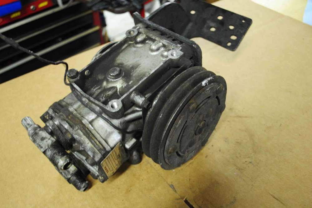 York DA209-16274 AC Compressor Ford, Jaguar - For Sale, Seattle WA