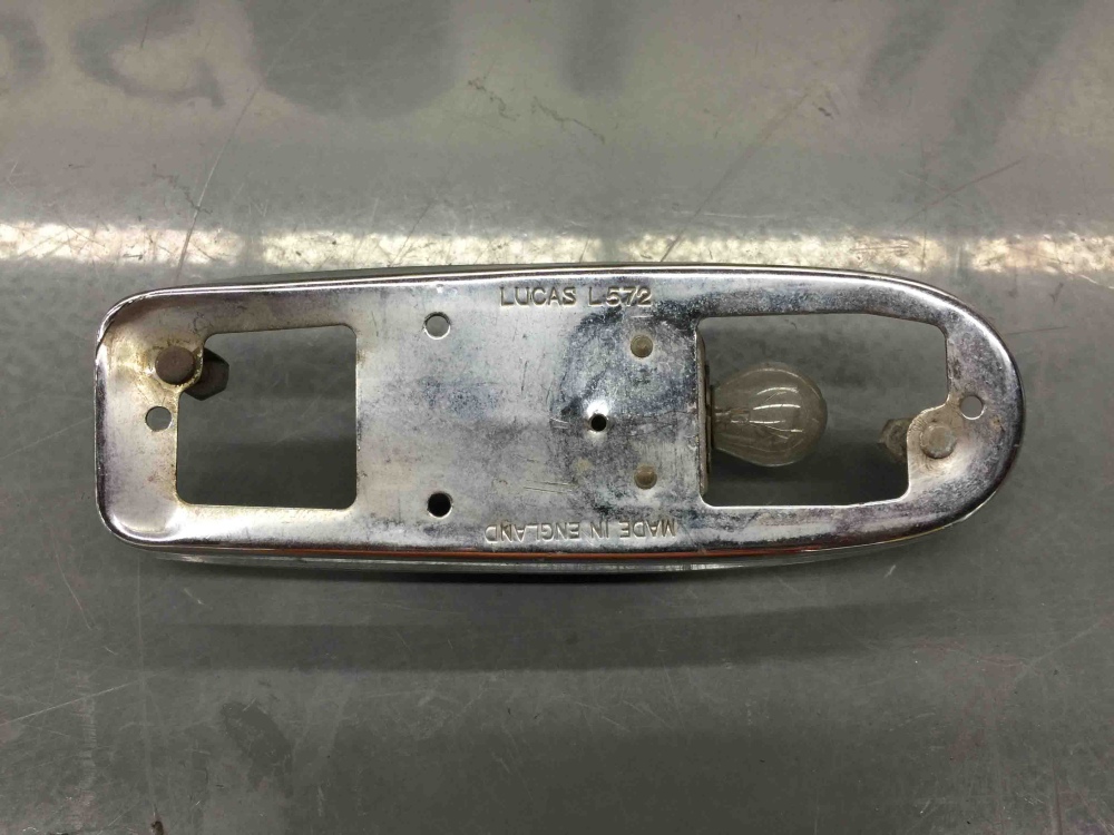 ROOTES RELIANT HILLMAN REAR LUCAS L572 EARLY LAMP - For Sale, Seattle WA