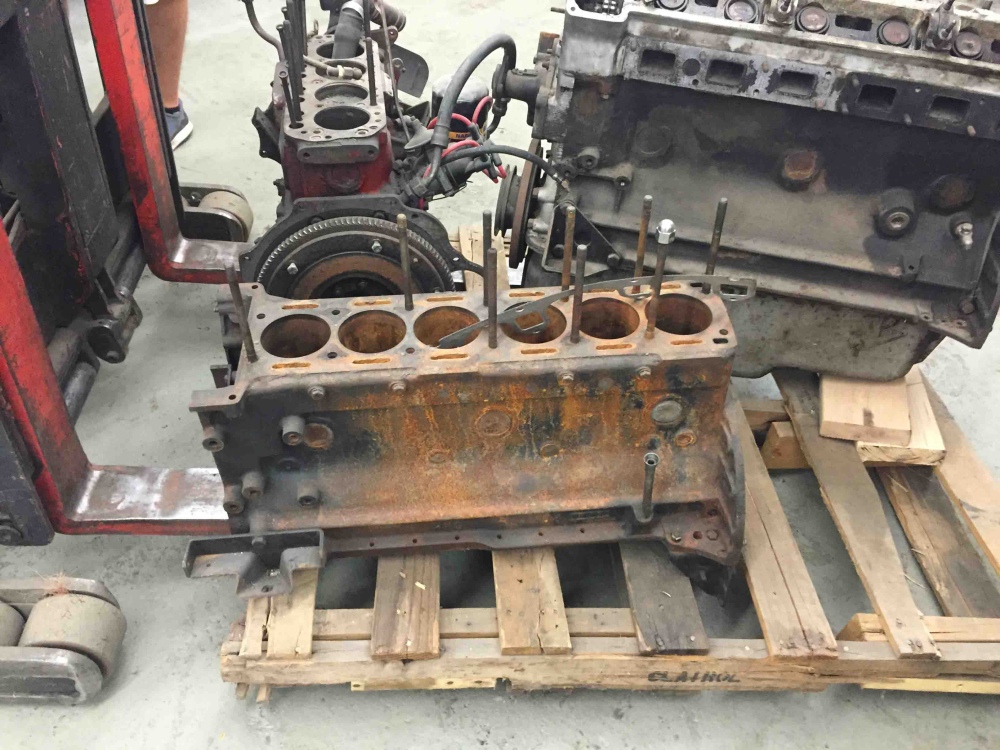 Jaguar XJ6 3.8 Liter Engine Block Series 1 FF025064 - For Sale, Seattle WA
