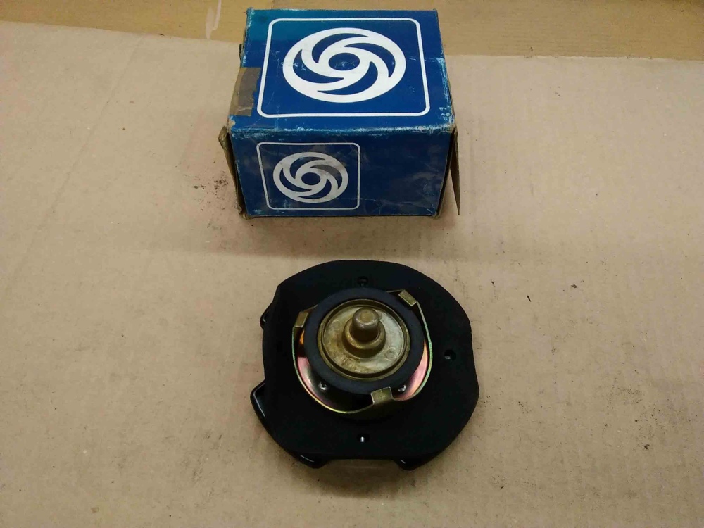 Early Triumph TR7 Coupe Gas Cap YKC266 NOS - For Sale, Seattle WA