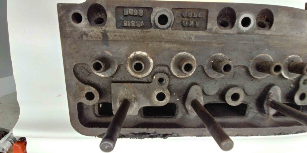 MG MIDGET 1500 TRIUMPH SPITFIRE CYLINDER HEAD TKC2748 4 CYLINDER - For ...