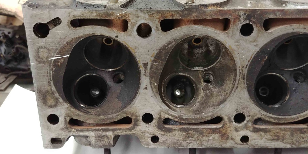 BMW 1.8i M10 CYLINDER HEAD 4 CYLINDER ENGINE HEAD WITH CAMS 1268721 KN6 ...