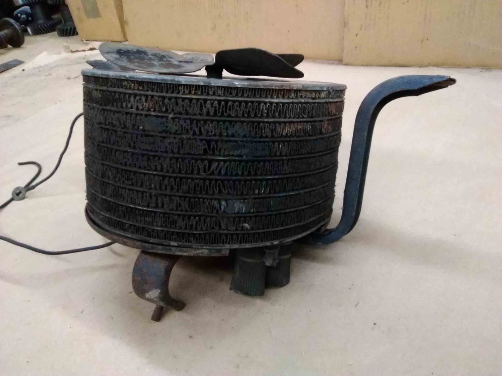 Triumph TR3 Round Heater Core with Smiths Motor Fan and Mounting ...