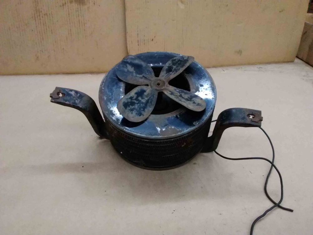 Triumph TR3 Round Heater Core with Smiths Motor Fan and Mounting ...