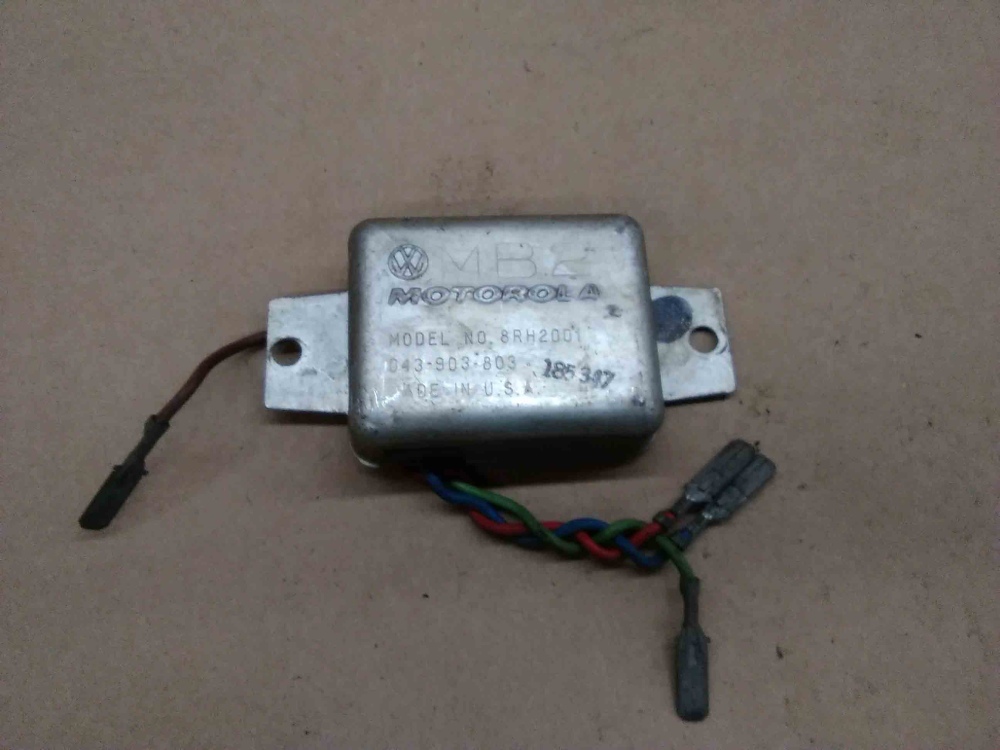 VW Beetle 1973-74 MOTOROLA MB2 Regulator Model 8RH2001 043-903-803 ...