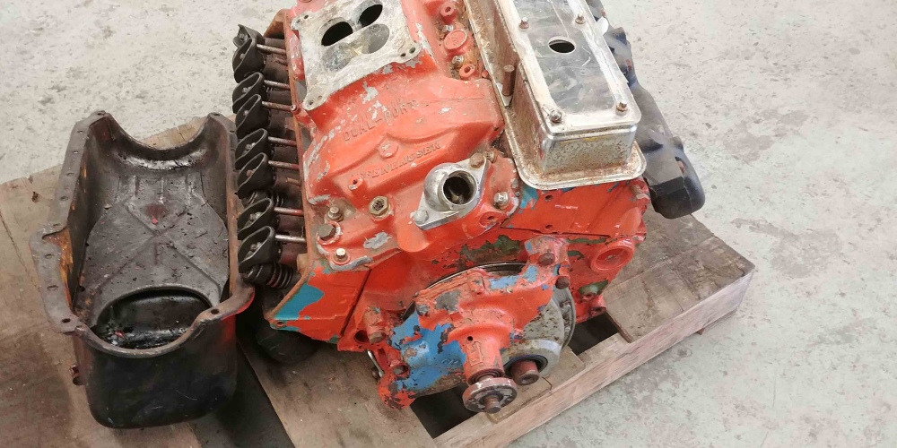 1976 TO 1979 GM ENGINE BLOCK 460776 OFFENHAUSER DUAL DORT INTAKE 305 ...