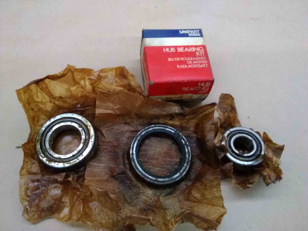 Jaguar XKE E-Type XJ6 XJ12 MK2 Front Wheel Bearing Kit GHK1025 JLM257 ...