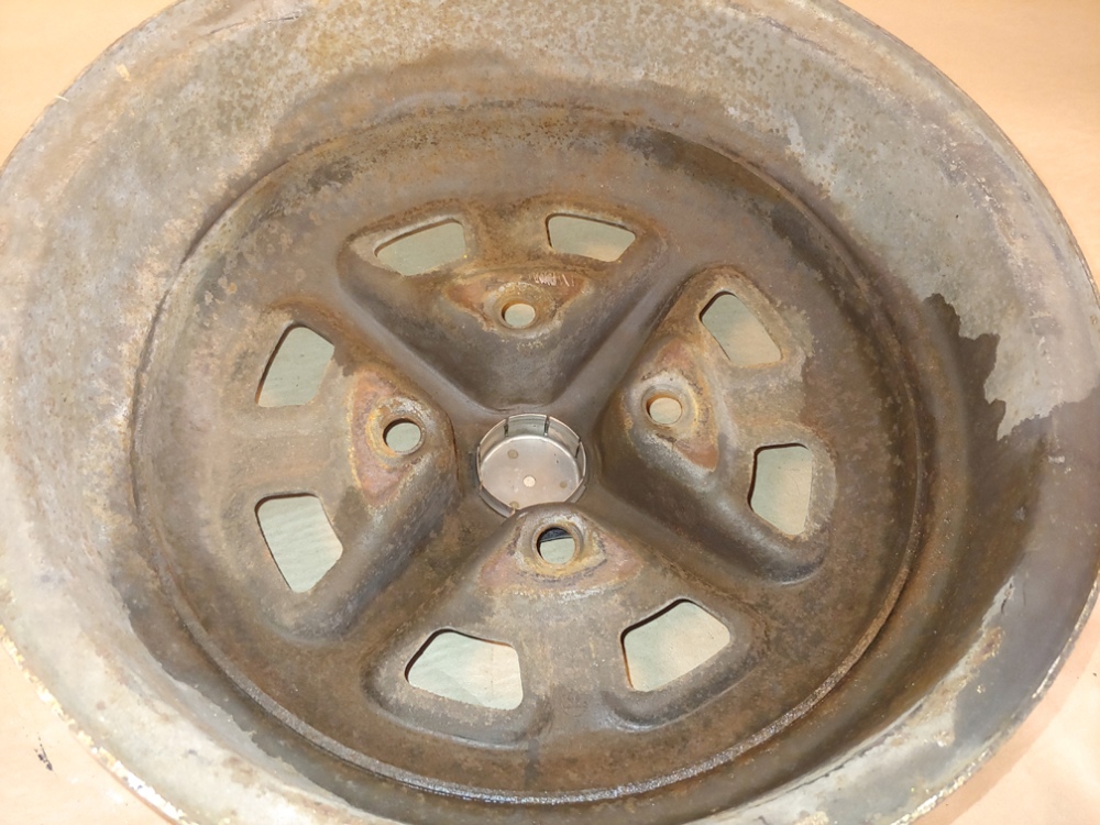 MG MGB MGB GT Original 14 inch Steel Wheel 14x5 LHH2090 OEM - For Sale ...