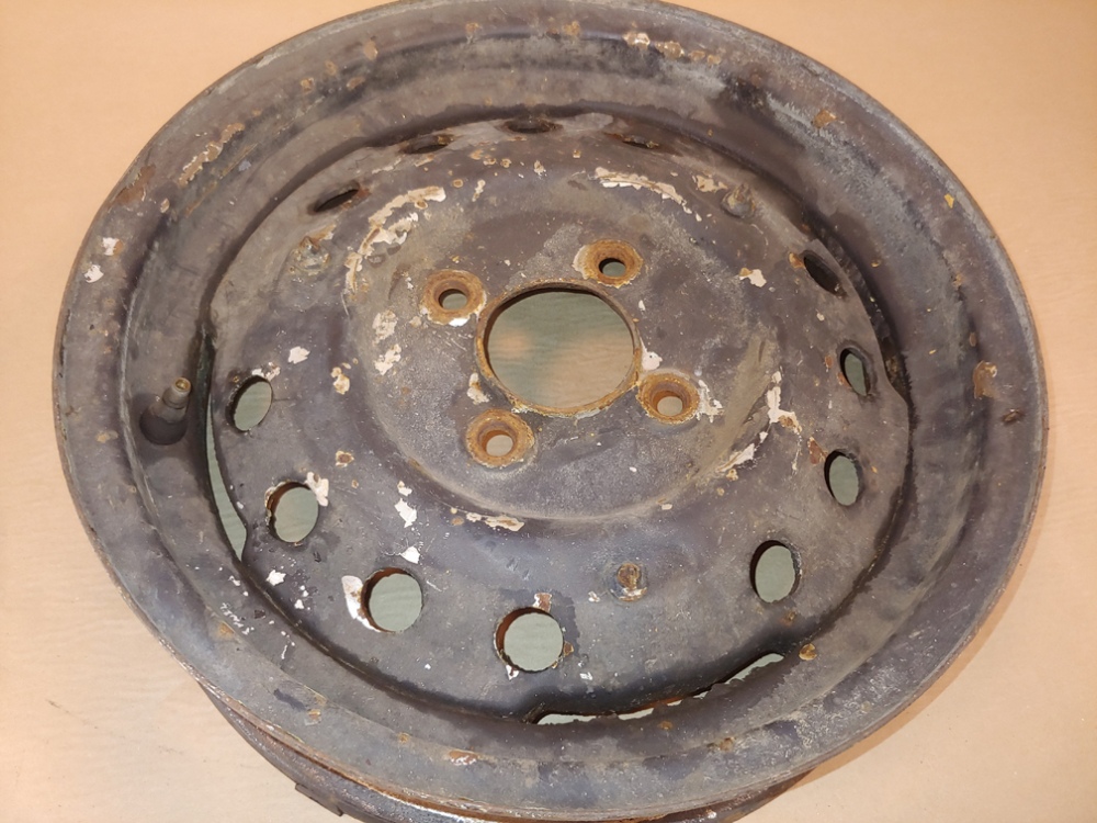 Original Sankey Triumph TR3 TR4 15 inch 4 Bolt Steel Road Wheel 15 x 4. ...