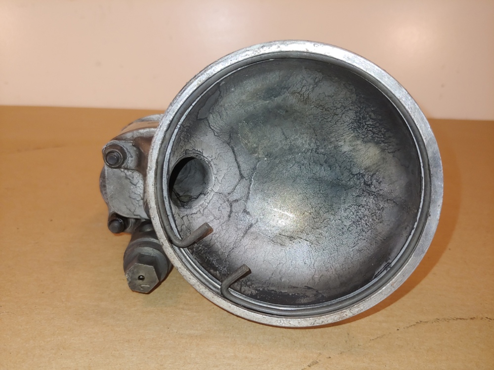 Mercedes Benz W115 W123 240 Original Oil Pump 1151800102 OEM - For Sale ...