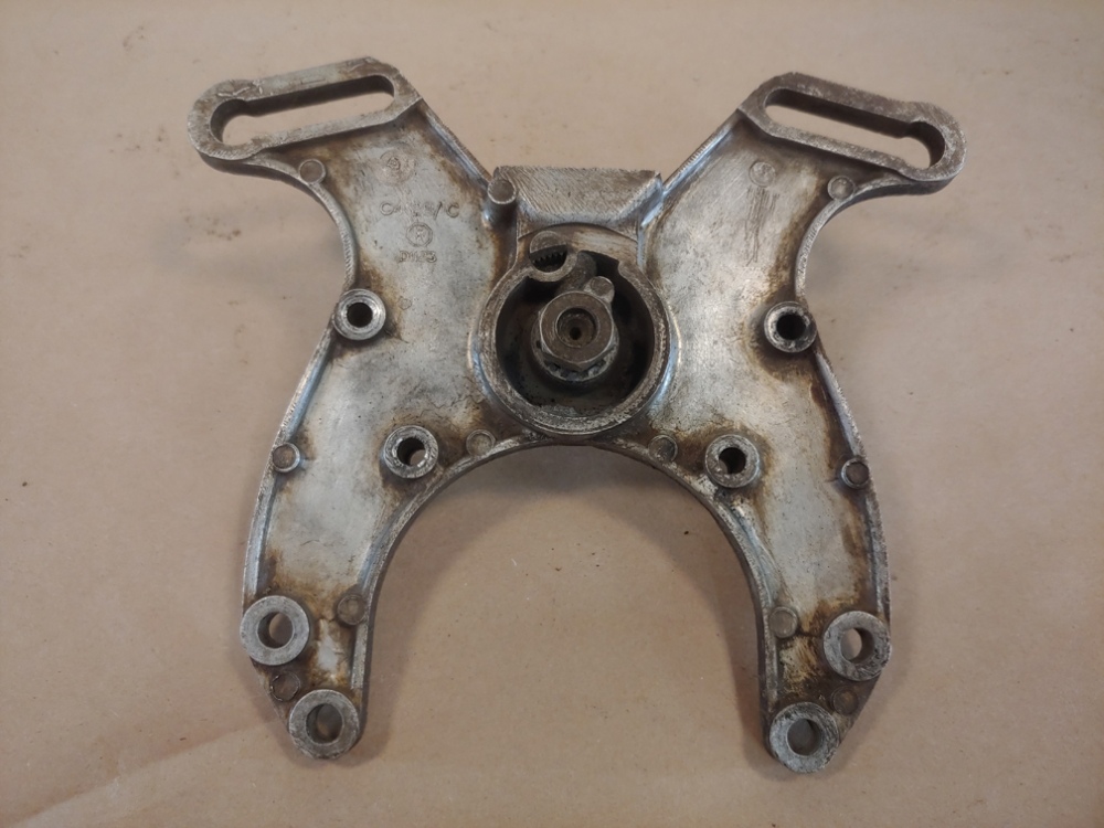 Jaguar XKE E-Type Original Timing Chain Gear Front Mounting Bracket ...