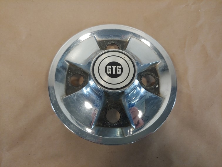 Triumph GT6 Original Chrome Center Hub Cab 88715906 OEM - For Sale ...