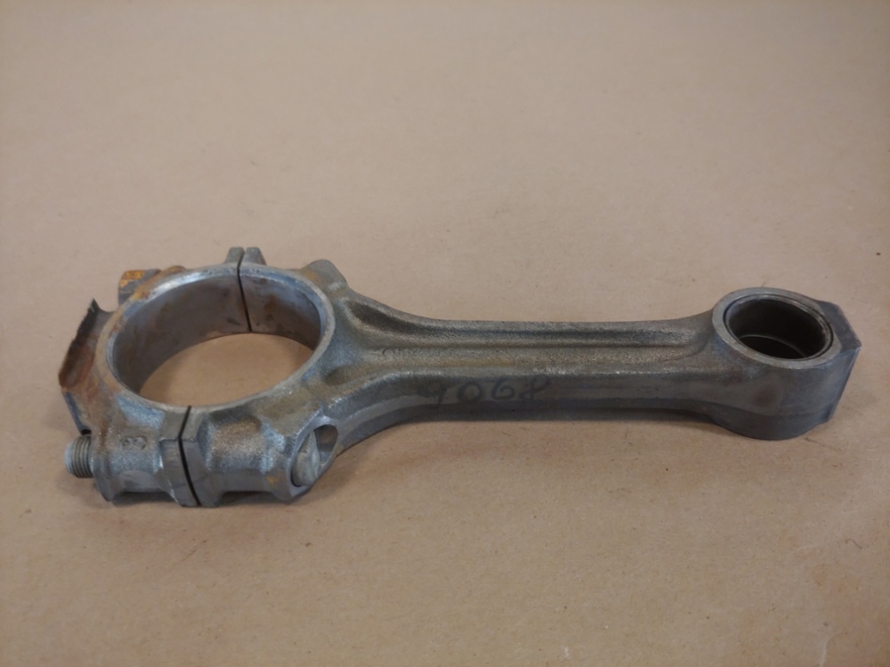 Mercedes Benz 450SL SEC SE W117 Engine Conrod OEM - For Sale, Seattle WA