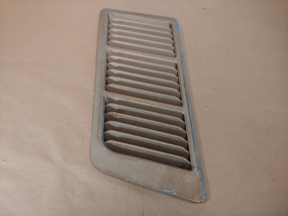 Datsun 280z Bonnet Hood Vent Right RH OEM - For Sale, Seattle WA