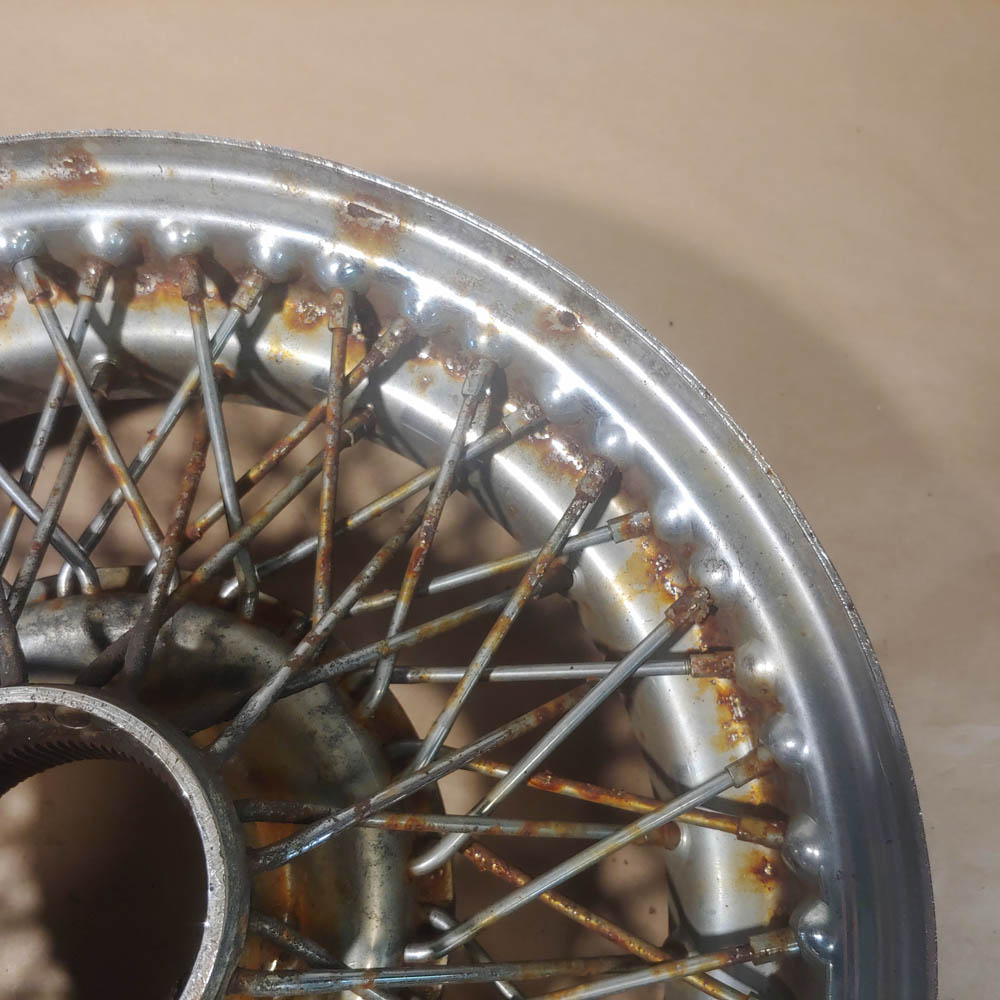 OEM Jaguar XKE E-Type Series 1 Wire Wheel 72 Spoke 15 x 5 Dunlop ...