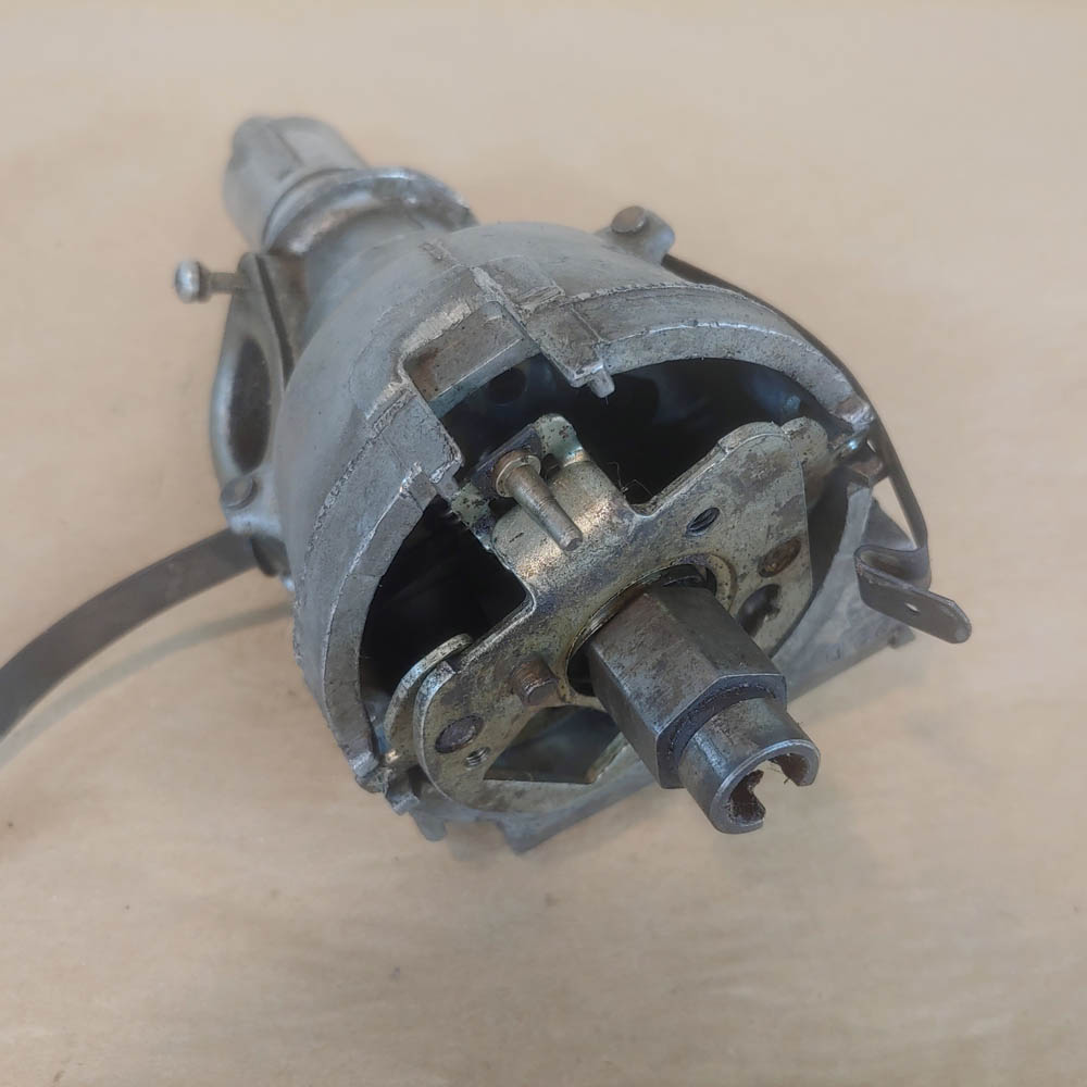 Triumph TR6 1973-76 Original Lucas Distributor 41558D 22D Dated 1975 ...