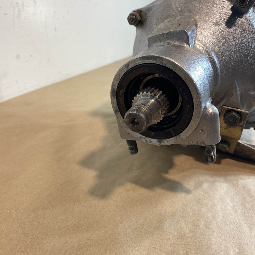 Original Laycock J-Type J Type Overdrive 115240 Serial No. 25/115876 ...