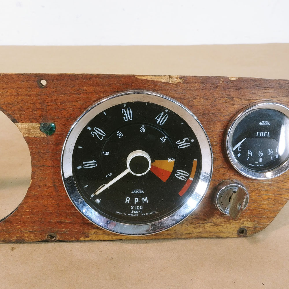 Triumph Spitfire MK3 1968-70 Original Center Dash Gauge Cluster OEM ...