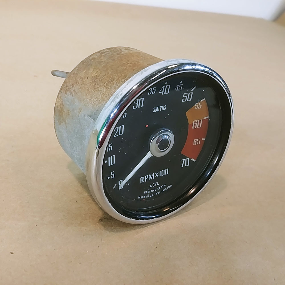 MG MGB Original Tachometer RPM Gauge Smiths RVI 1419/00 OEM - For Sale ...