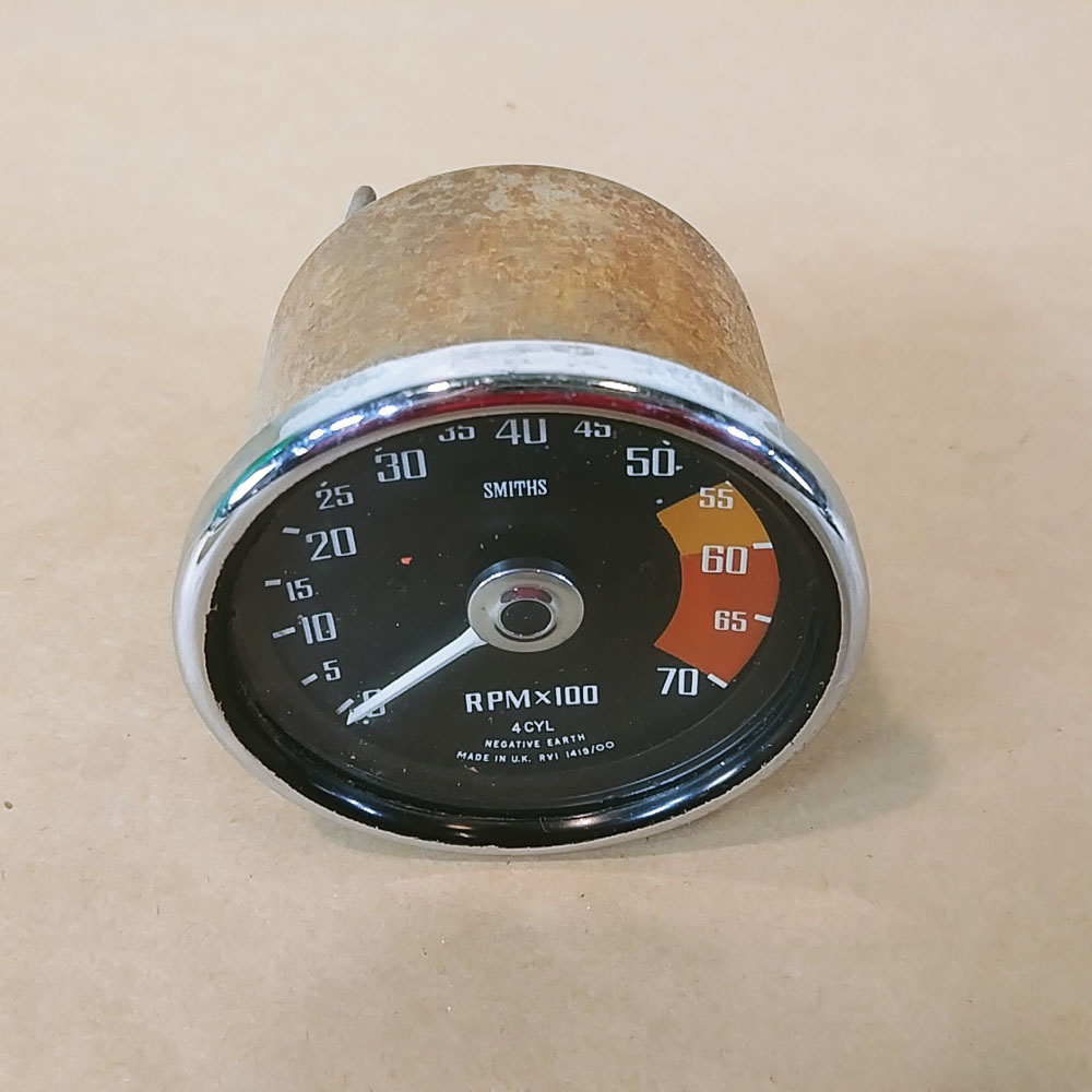 MG MGB Original Tachometer RPM Gauge Smiths RVI 1419/00 OEM - For Sale ...