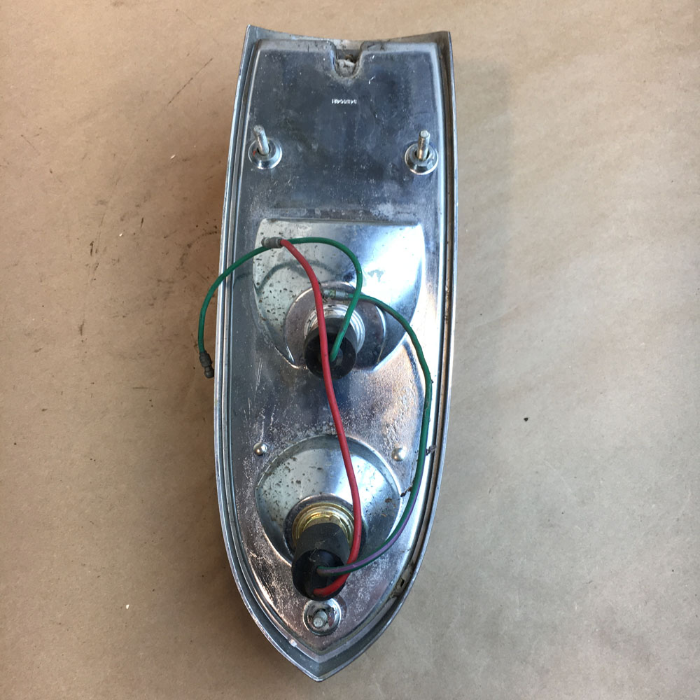 OEM 1970-1980 MG MGB LUCAS Tail Light Assembly Lens 54580421 L840 Original Part - For Sale ...