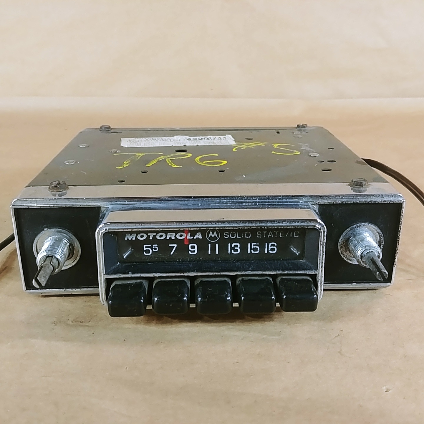 Triumph TR6 Car Stereo AM Radio Motorola 5TM533A Fits Triumph MG Jaguar ...