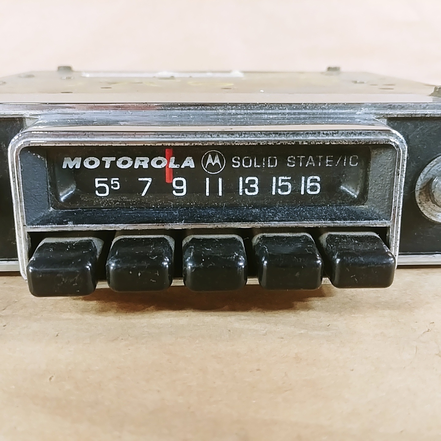 Triumph TR6 Car Stereo AM Radio Motorola 5TM533A Fits Triumph MG Jaguar ...