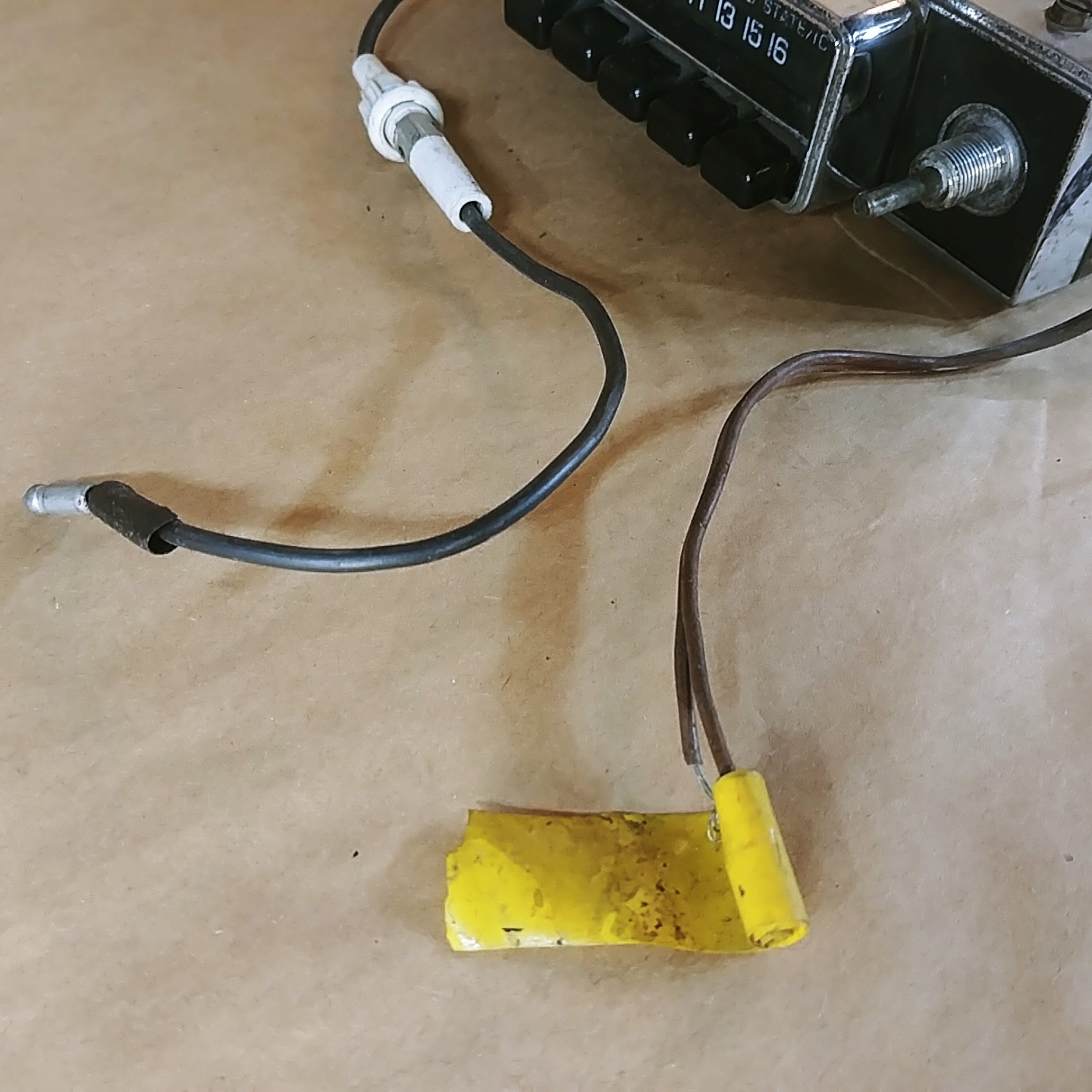 Triumph TR6 Car Stereo AM Radio Motorola 5TM533A Fits Triumph MG Jaguar ...