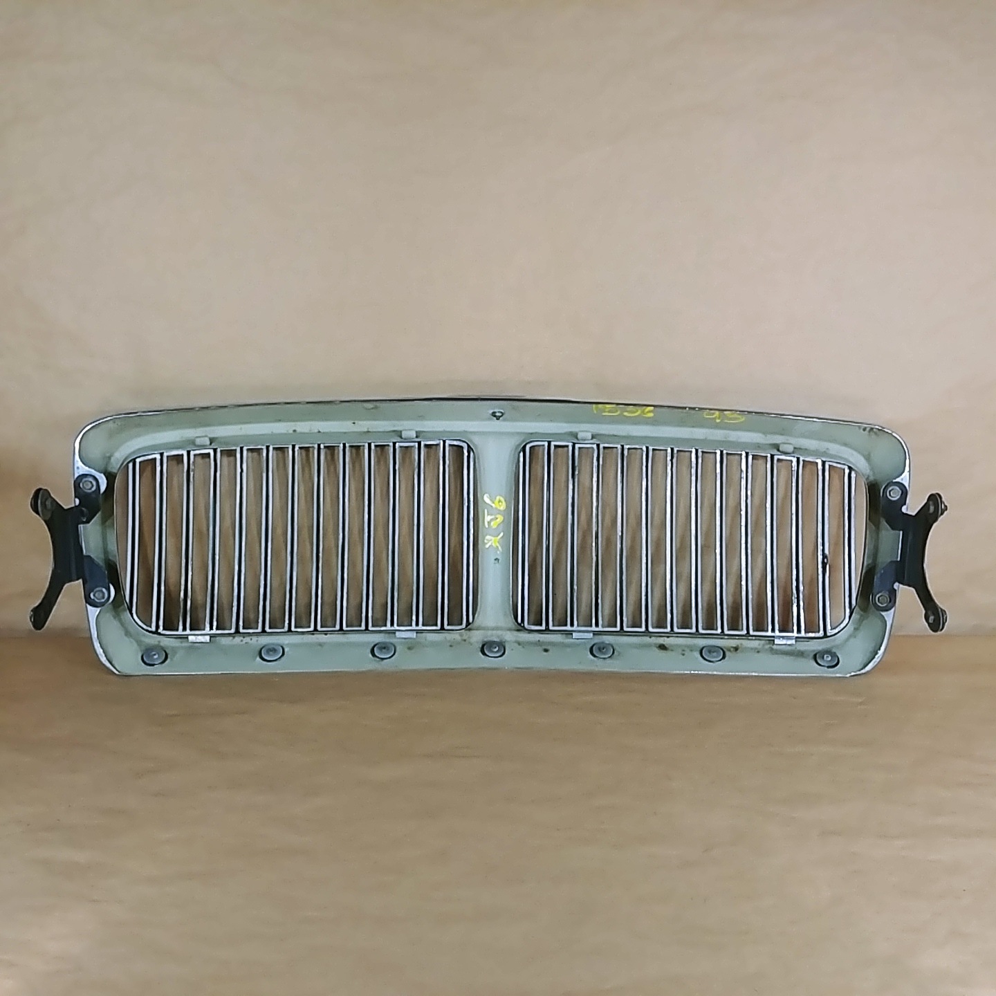 Jaguar XJ6 1988-94 Original Front Chrome Grille Assembly Badge OEM ...