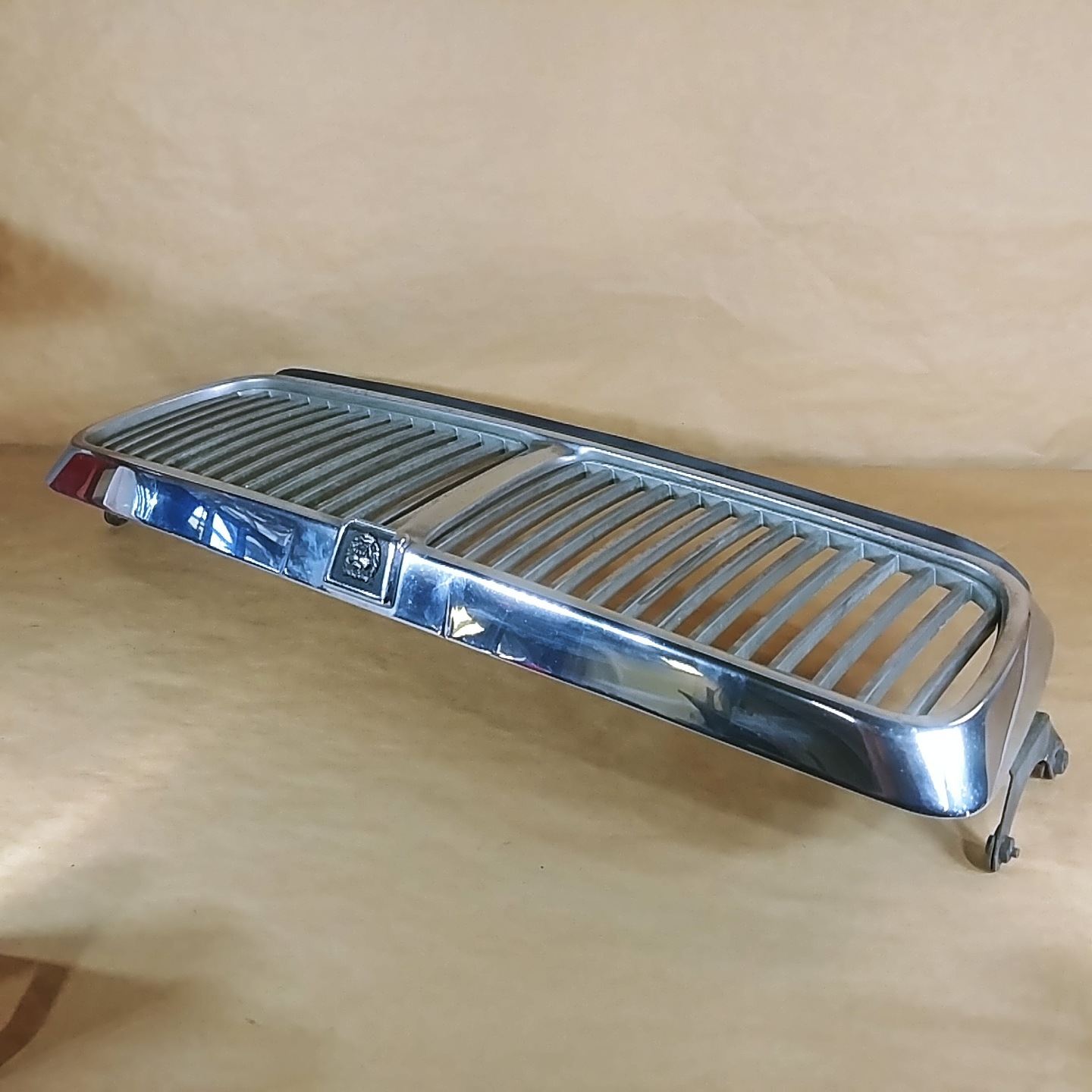 Jaguar XJ6 1988-94 Original Front Chrome Grille Assembly Badge OEM ...
