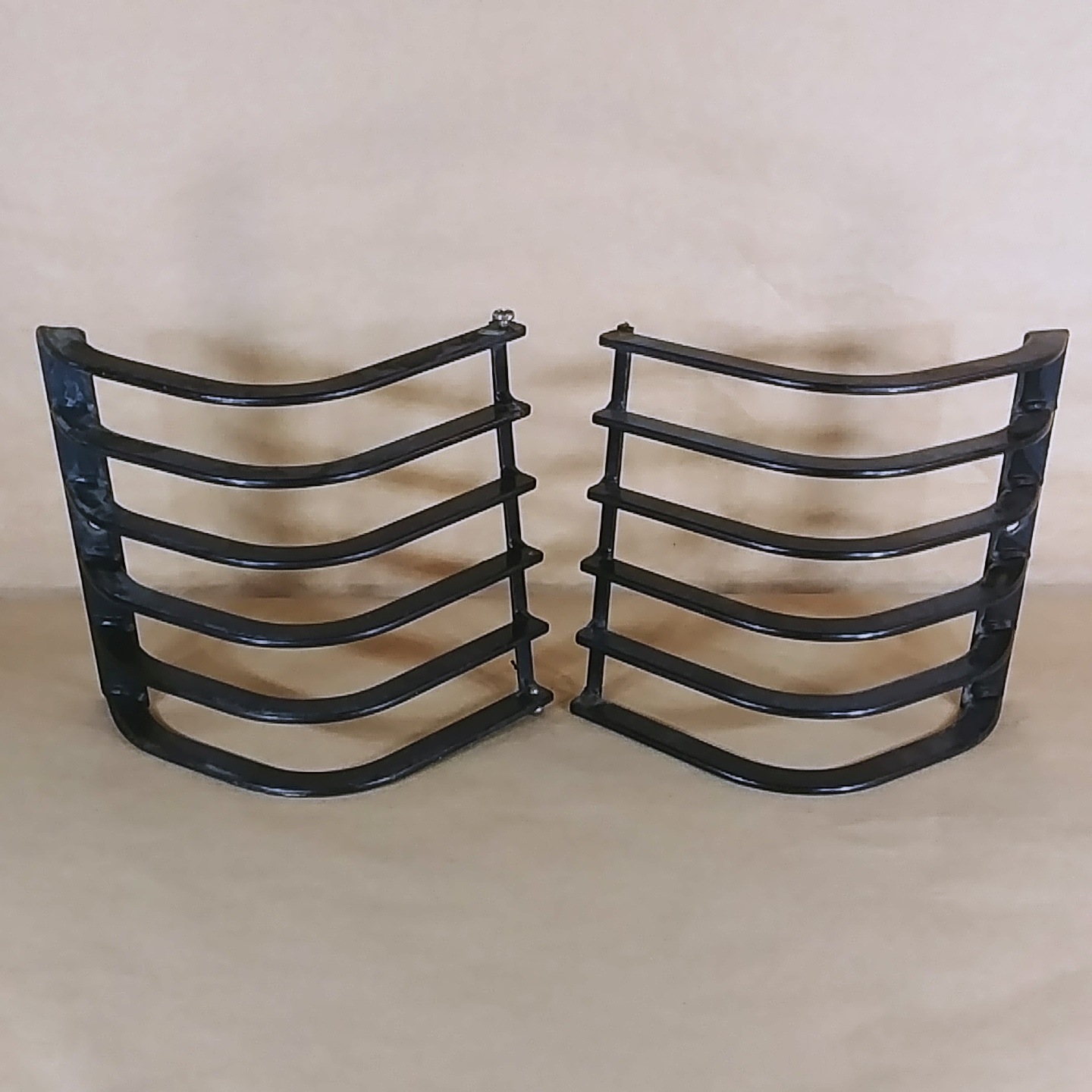 Range Rover Classic 1990-94 Metal Tail Light Guards LH RH Set - For ...