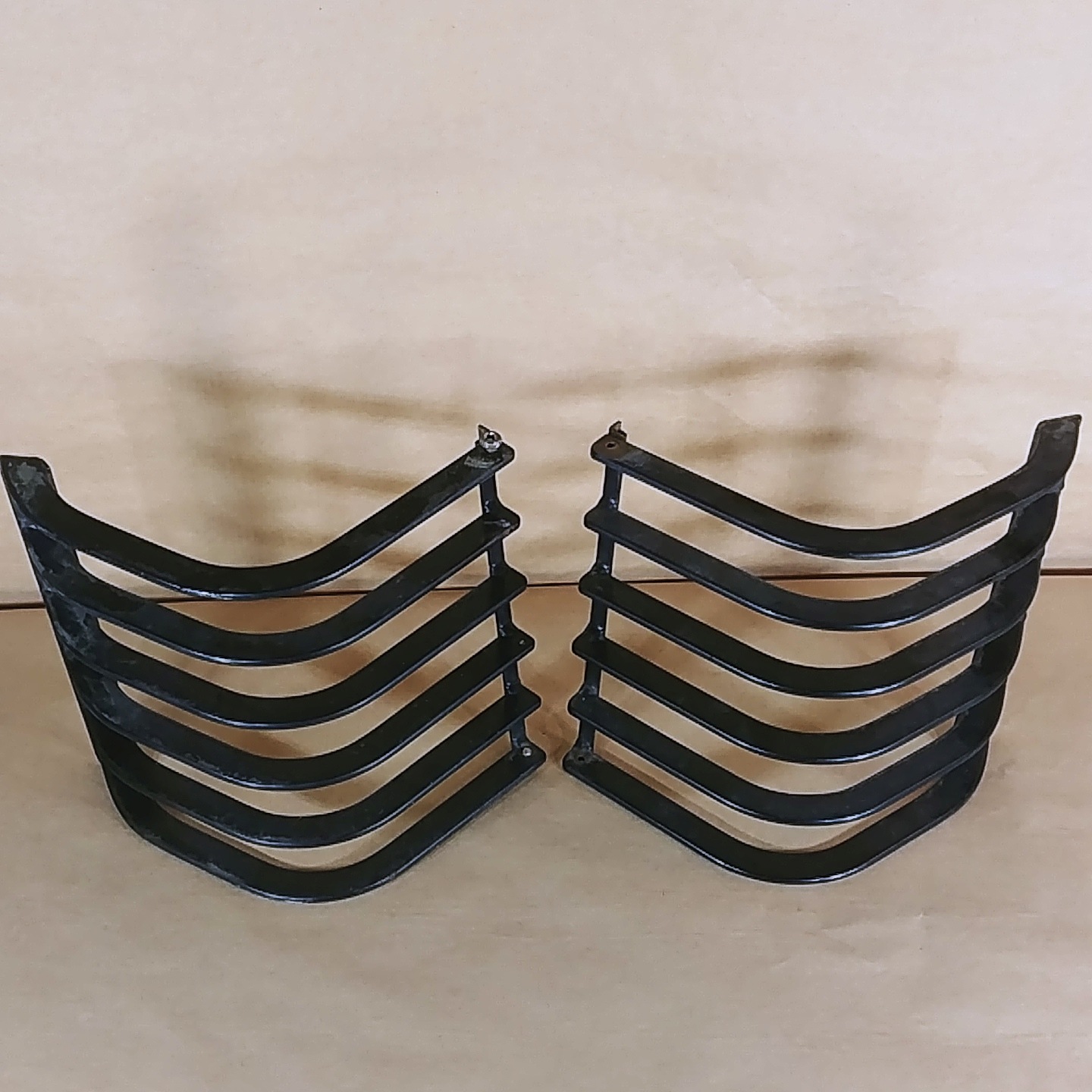 Range Rover Classic 1990-94 Metal Tail Light Guards LH RH Set - For ...