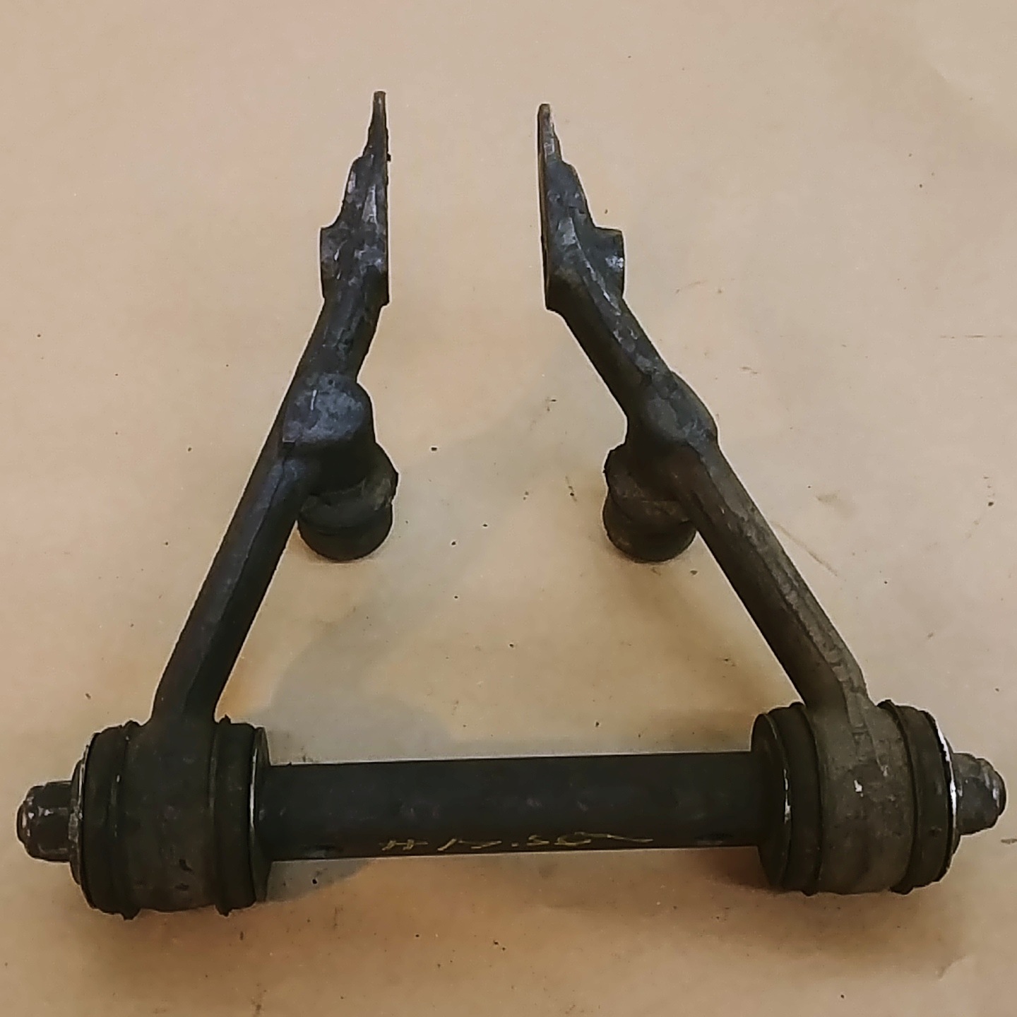 Jaguar XJ6 XJ12 XJS Front Suspension Upper Left LH Wishbone Assembly ...