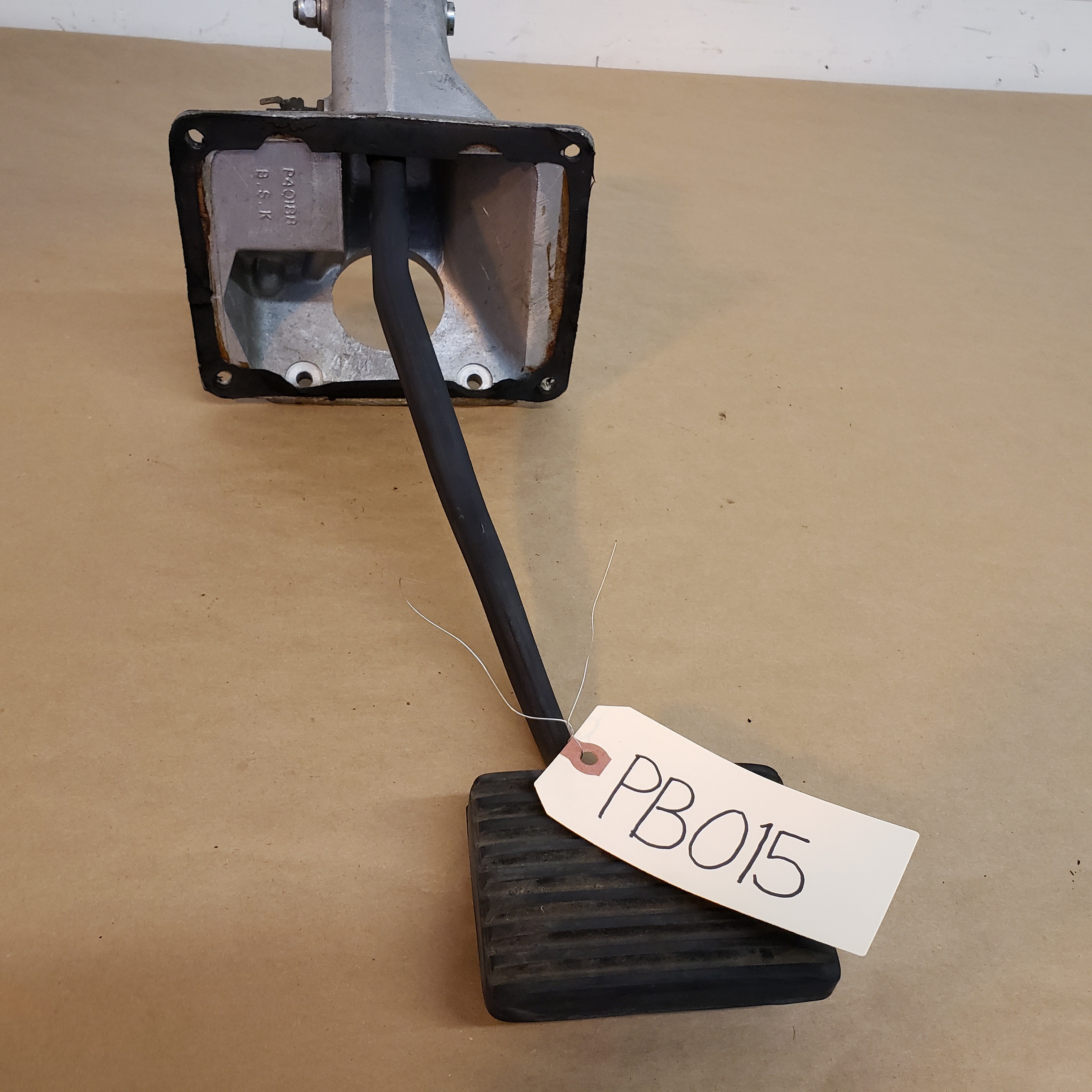 Jaguar XJS Original Brake Pedal Box with Pedal OEM - For Sale, Seattle WA