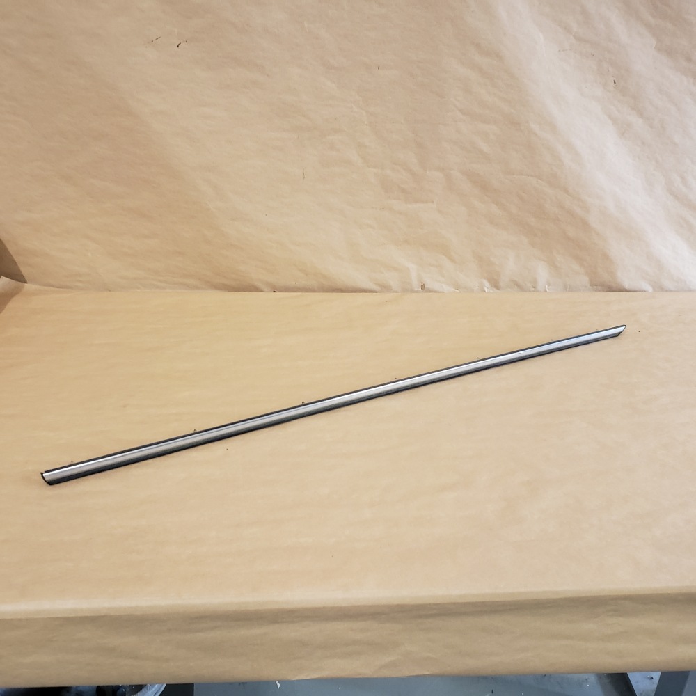 1970 Mercedes Benz 280SE Original Right RH Rear Door Chrome Trim ...