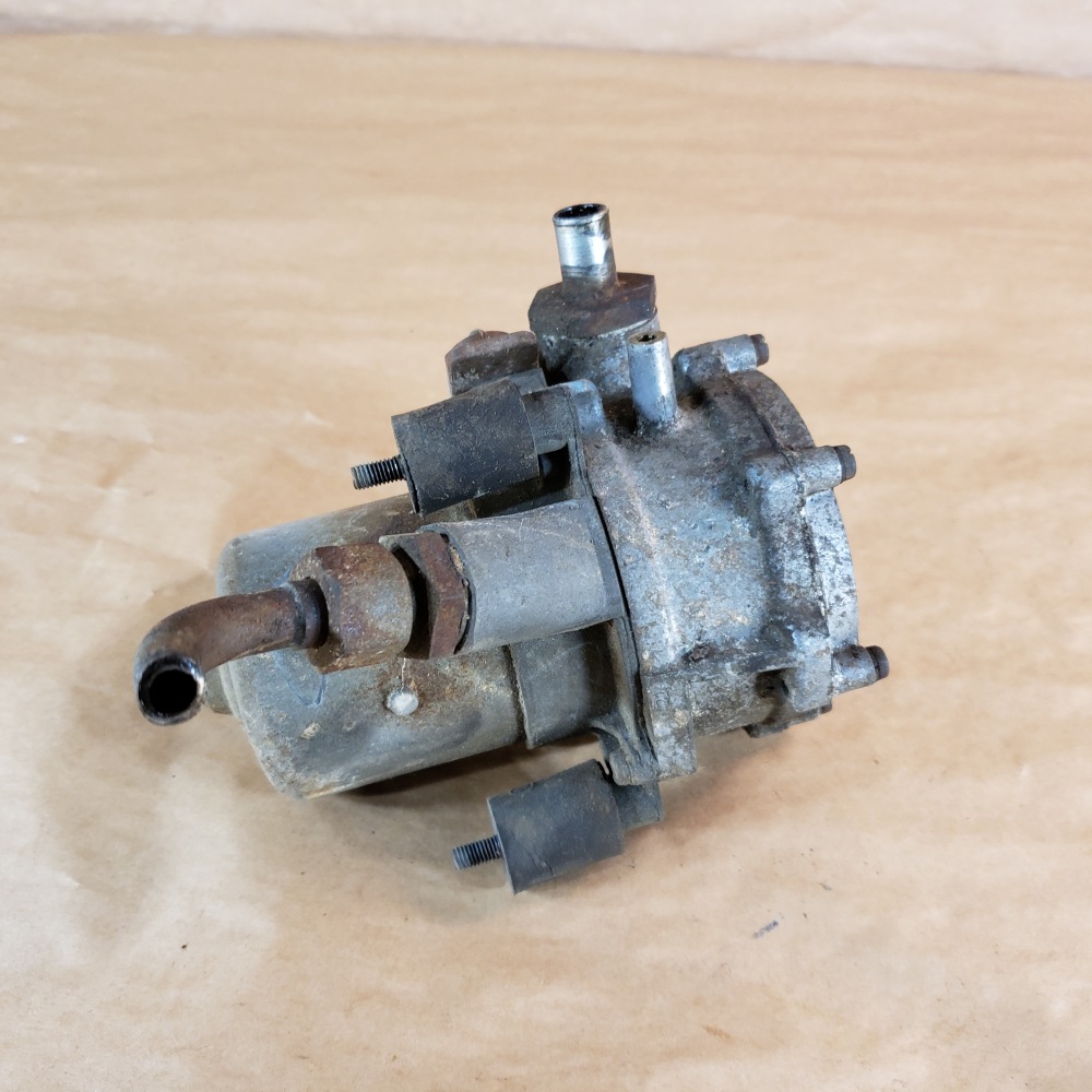 1970 Mercedes Benz 280SE W108 Original Fuel Pump OEM - For Sale, Seattle WA