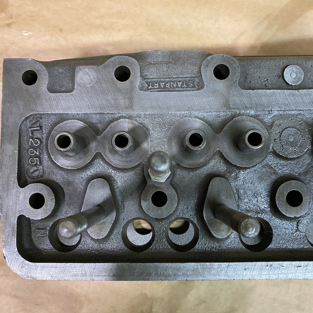 Original Triumph Spitfire 4 Cyl Engine Cylinder Head Stanpart 307170 ...