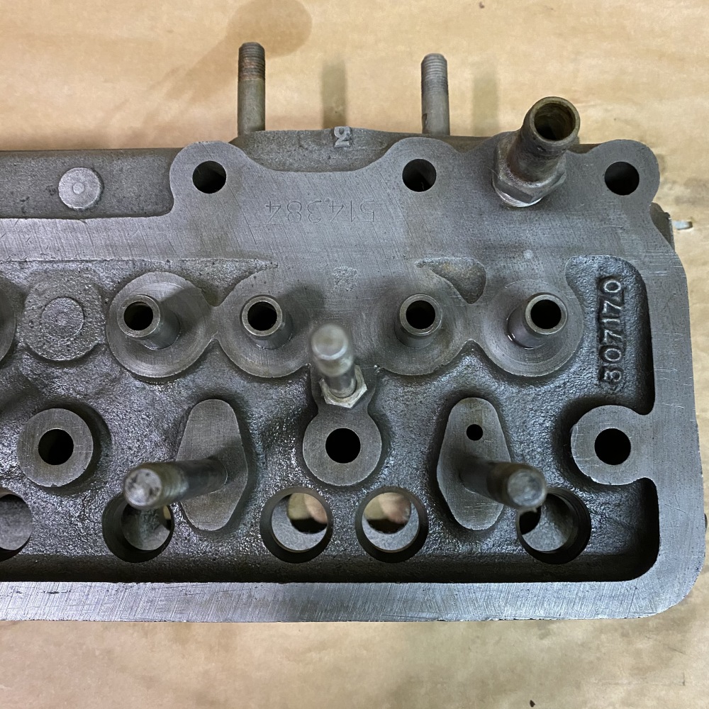 Original Triumph Spitfire 4 Cyl Engine Cylinder Head Stanpart 307170 ...