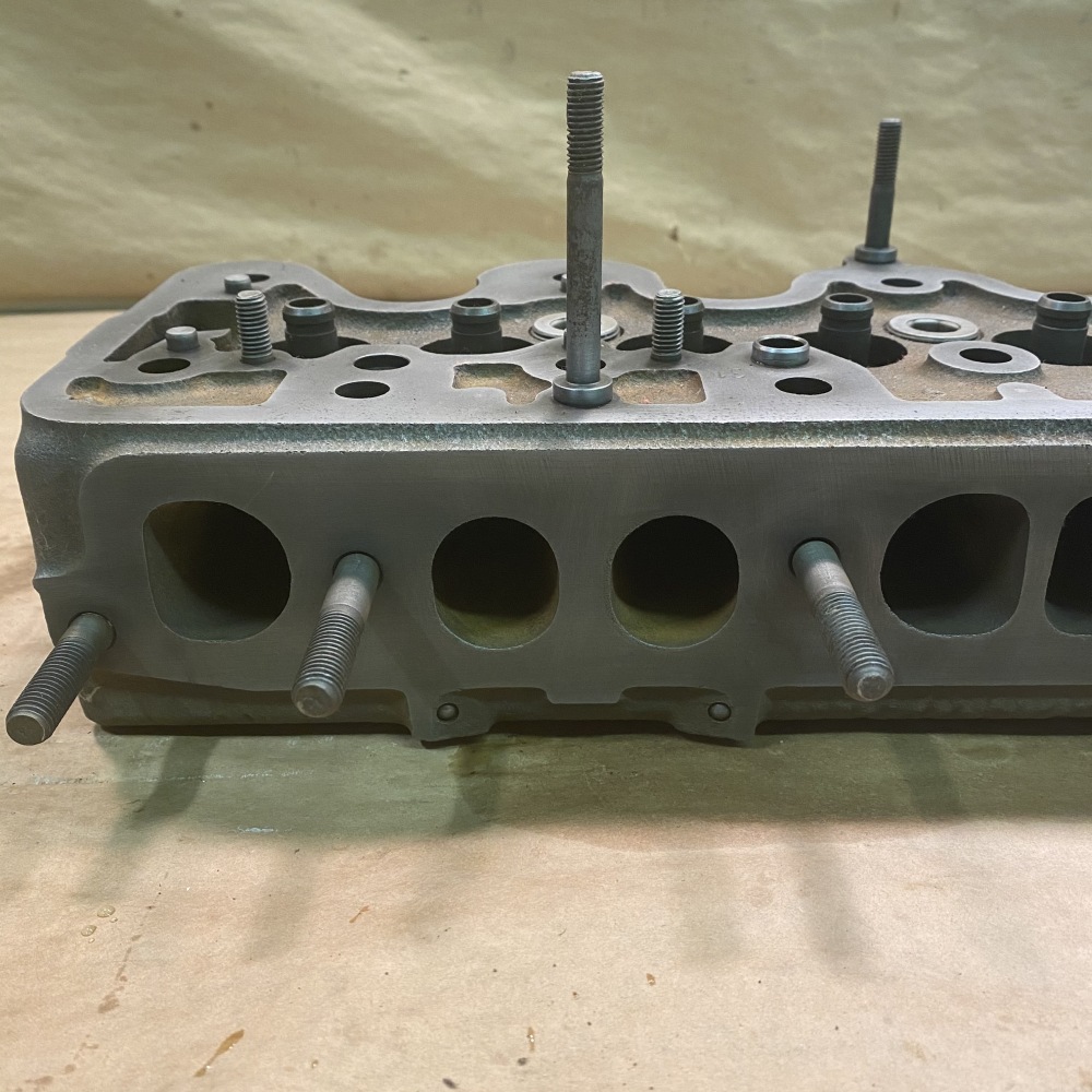 Original Mercedes-Benz OM617 W123 300D Engine Cylinder Head 617 016 00 ...