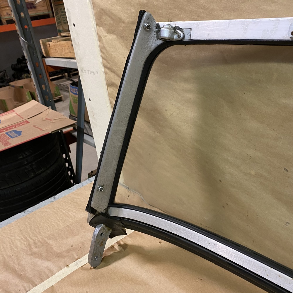 Original MG Midget 1500 Front Windscreen Windshield Frame w Glass OEM ...