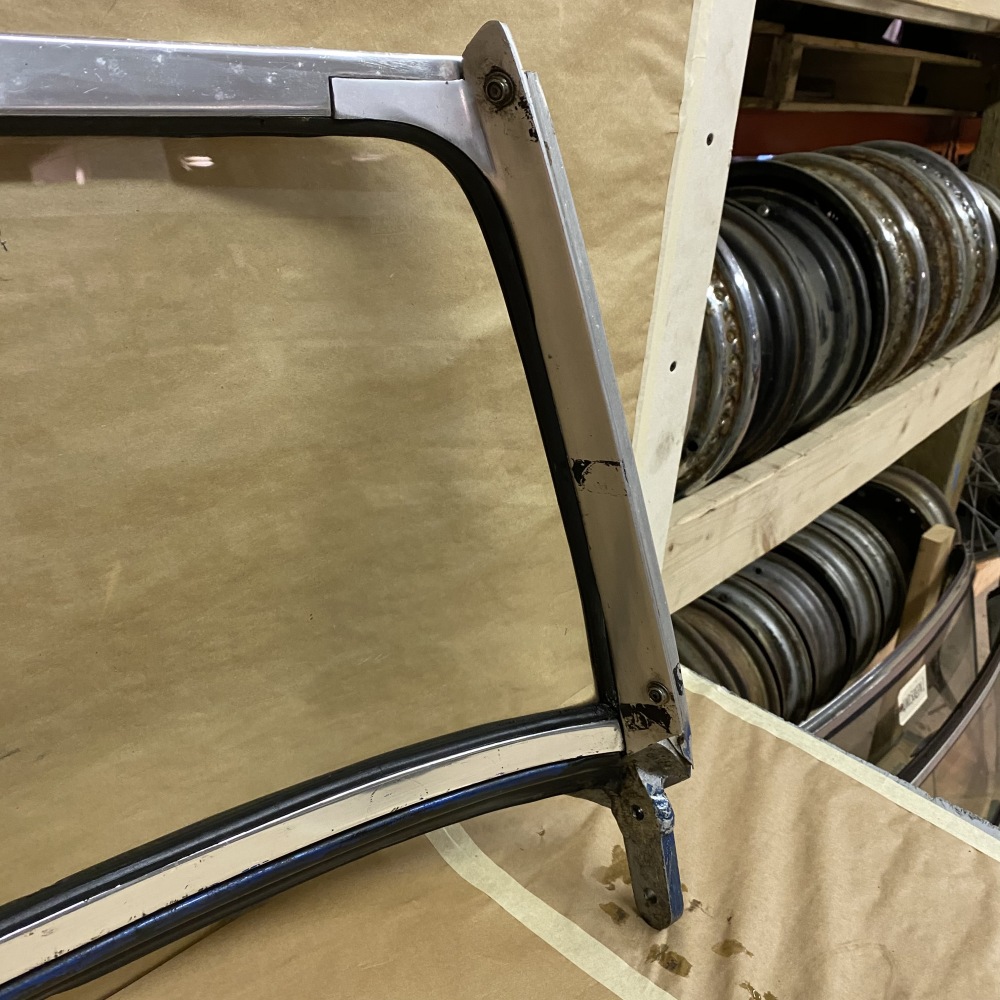 Original MG Midget Mk II Mk III Front Windscreen Windshield Frame w ...