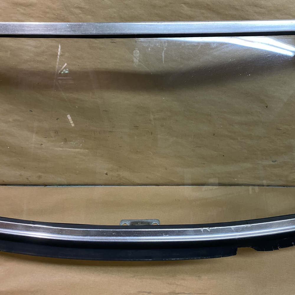 Original 1962-1969 MG MGB Roadster Front Windscreen Windshield Frame w ...
