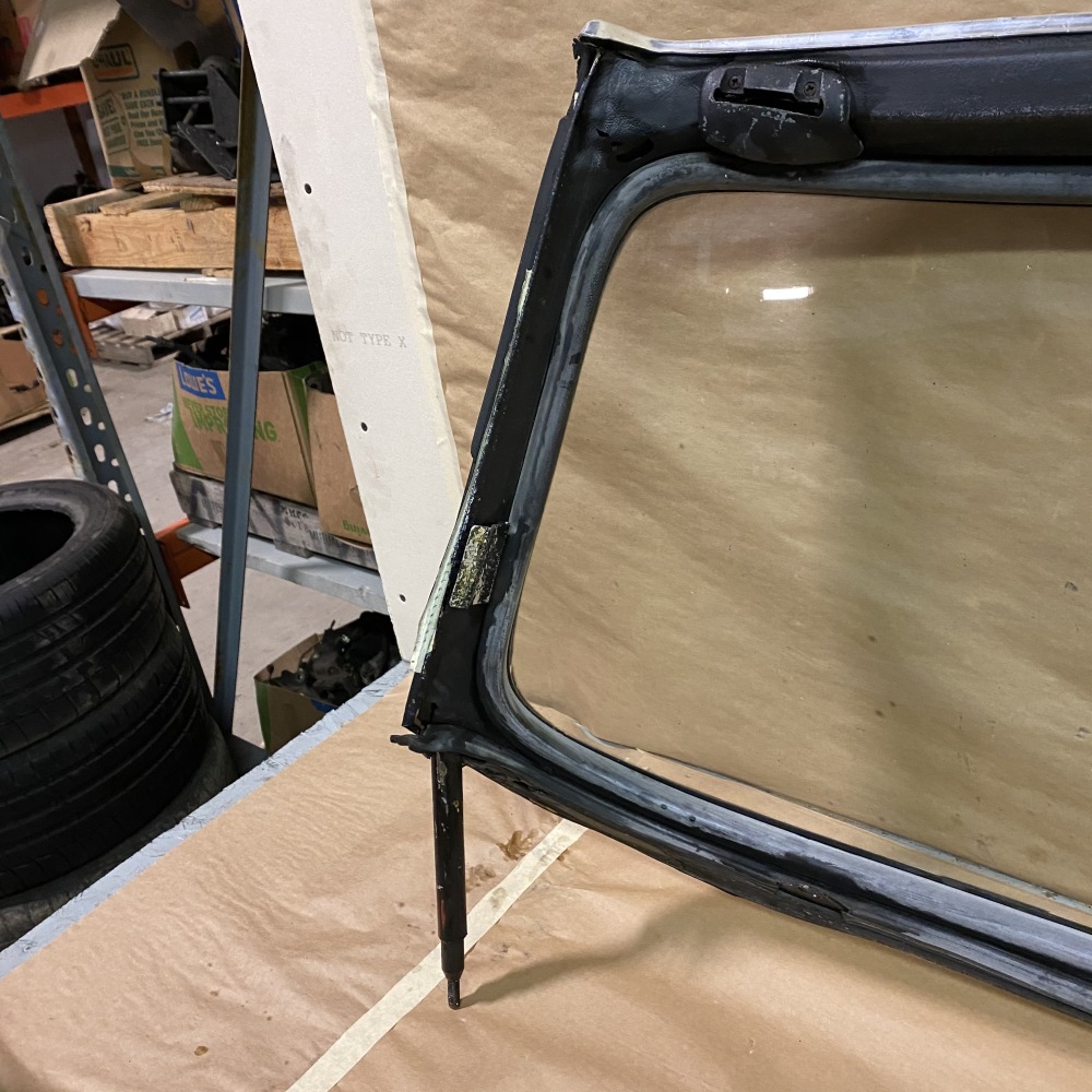 Original Triumph TR250 TR5 TR6 Front Windscreen Windshield Frame w ...