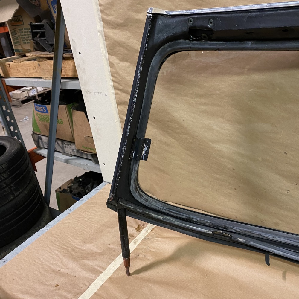 Original Triumph TR250 TR5 TR6 Front Windscreen Windshield Frame w ...