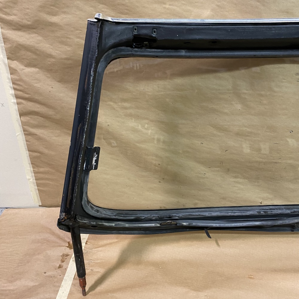 Original Triumph TR250 TR5 TR6 Front Windscreen Windshield Frame w ...